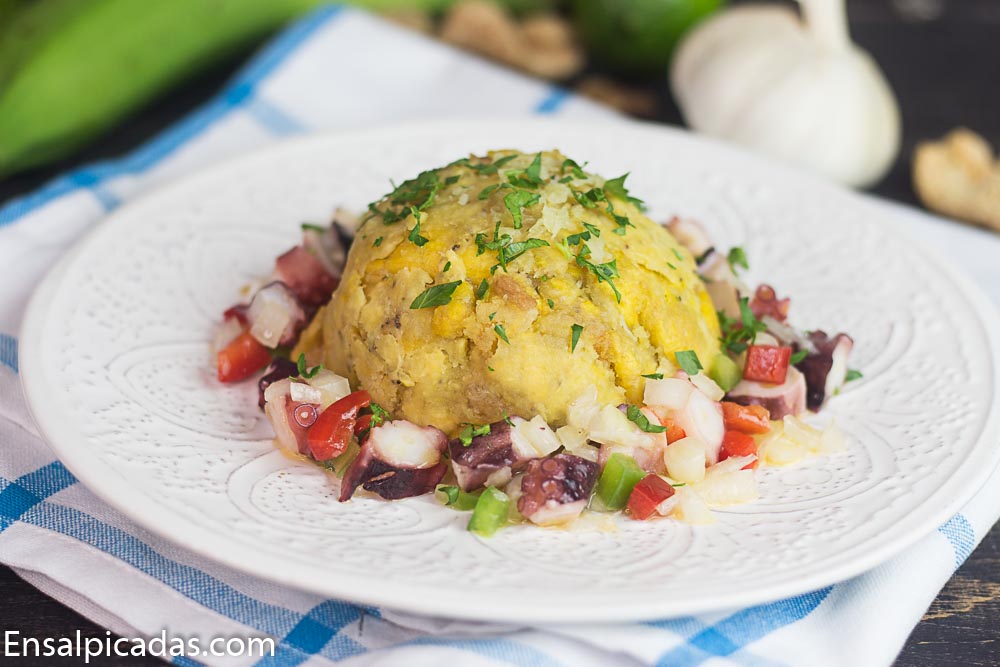 Cómo hacer Mofongo Relleno – ENSALPICADAS